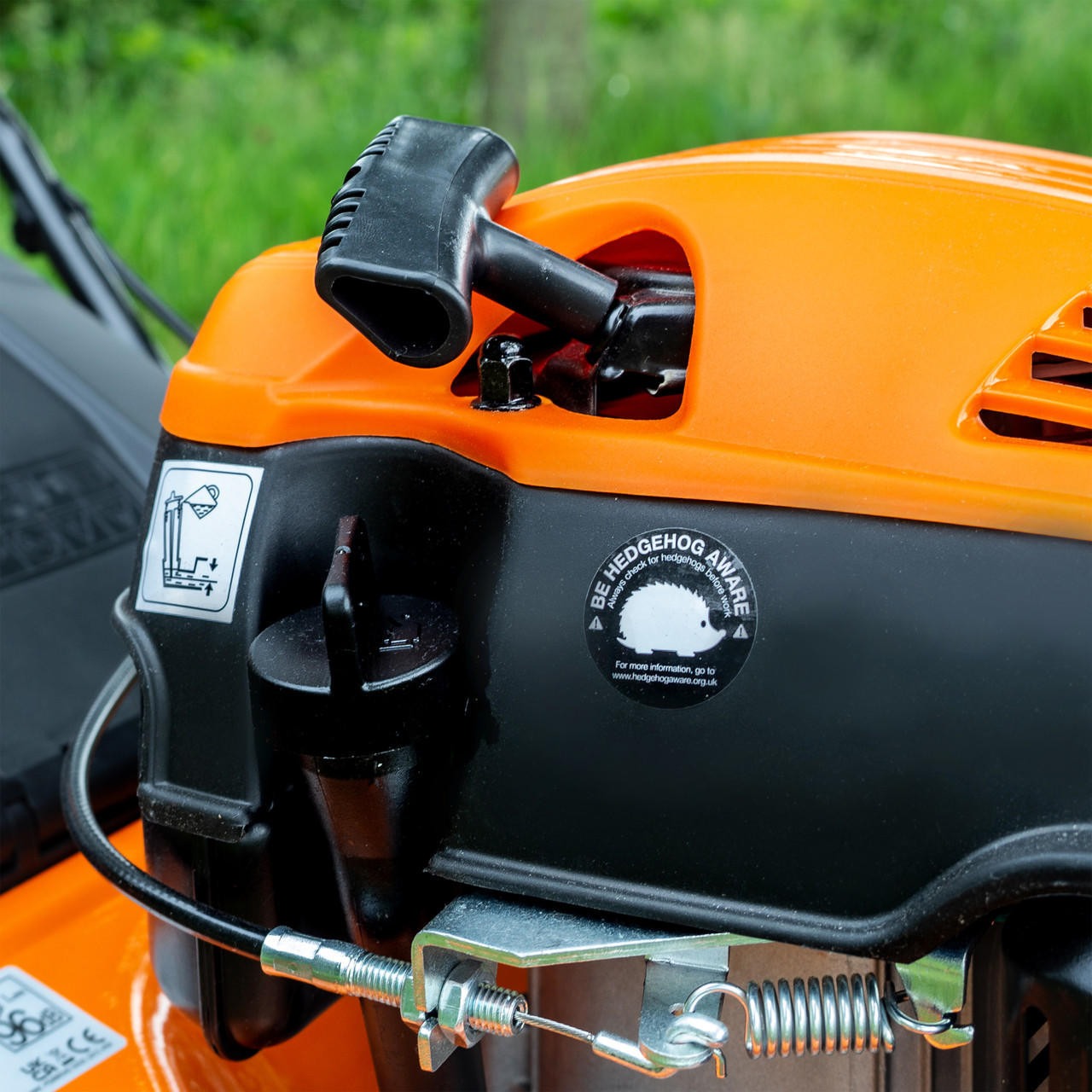 P1 Hyundai Powered 41cm / 16 Petrol Push Lawnmower | P4100P - BATA Ltd