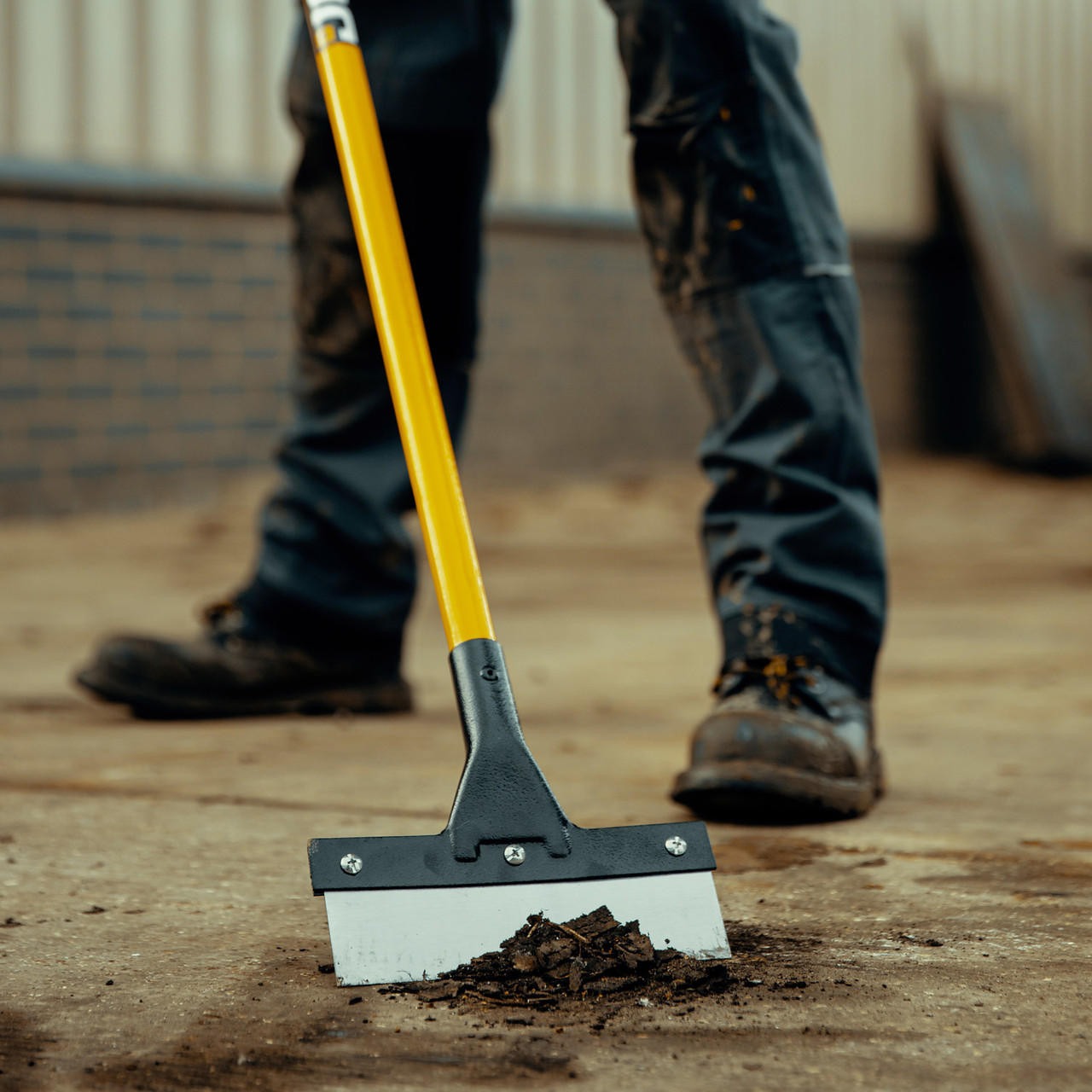 JCB Professional 200mm Spring Steel Floor Scraper | JCBSC12 - BATA Ltd