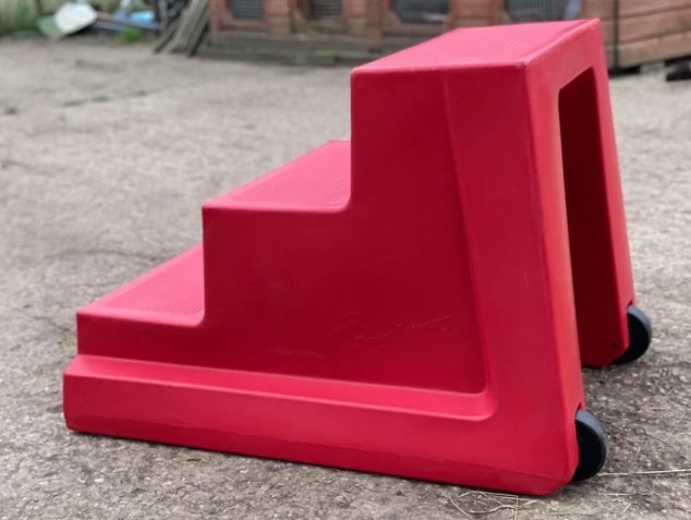 PolyJumps 3 Step Mounting Block - BATA Ltd