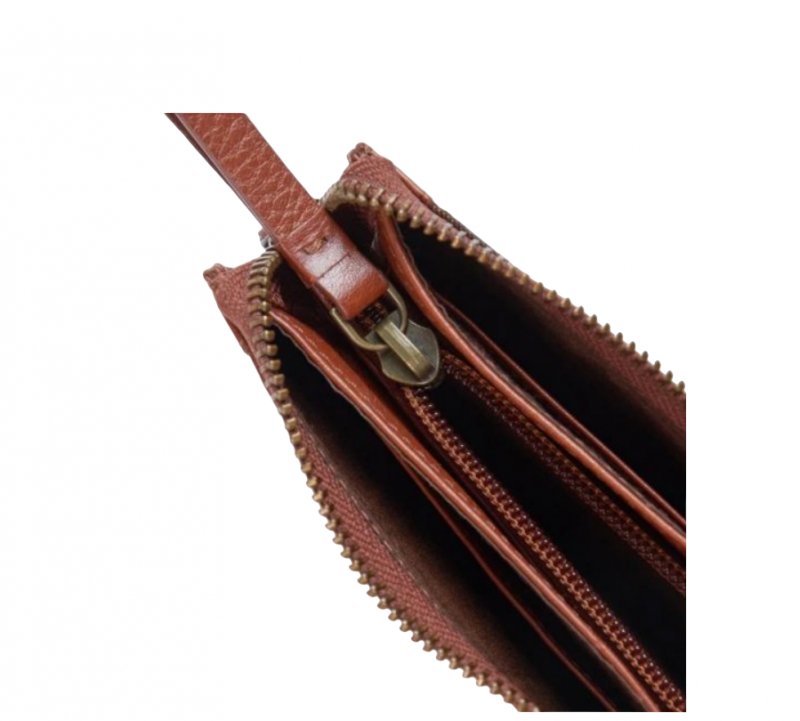 Barbour Cree Zip Purse - BATA Ltd